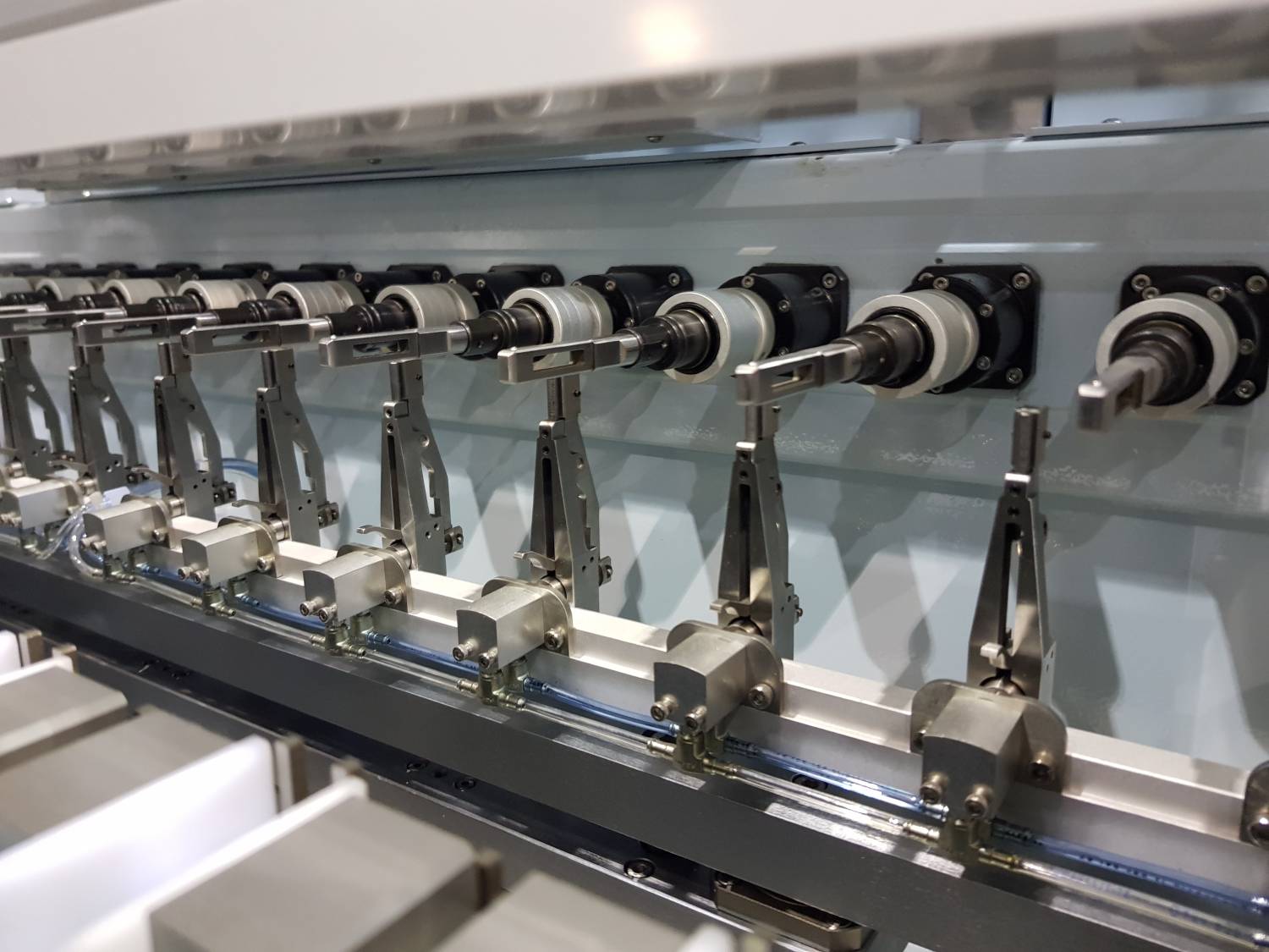 16 spindles coilwinding machine | Eternal Automation Europe - Machines ...